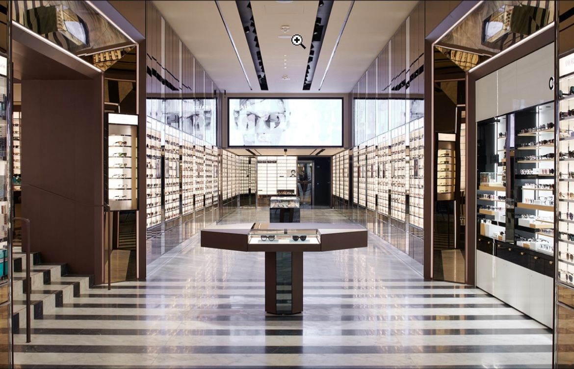 Le luxe au coeur du nouveau concept GrandOptical sur les Champs-Elysées ...